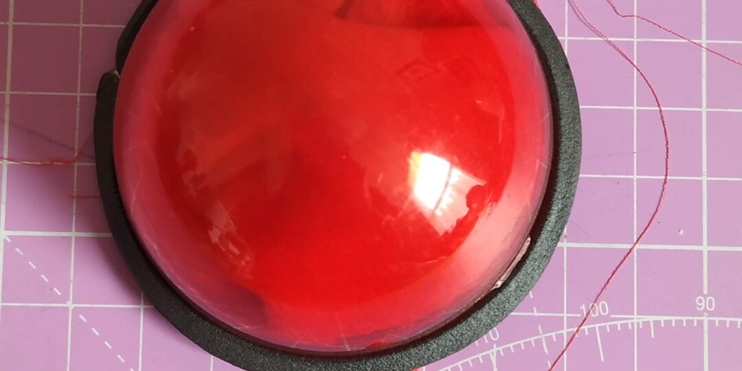 How to add simple lights to props - Alice in Cosplayland