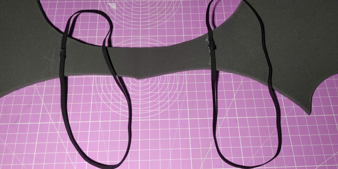 Foam bat wings tutorial and pattern - Alice in Cosplayland