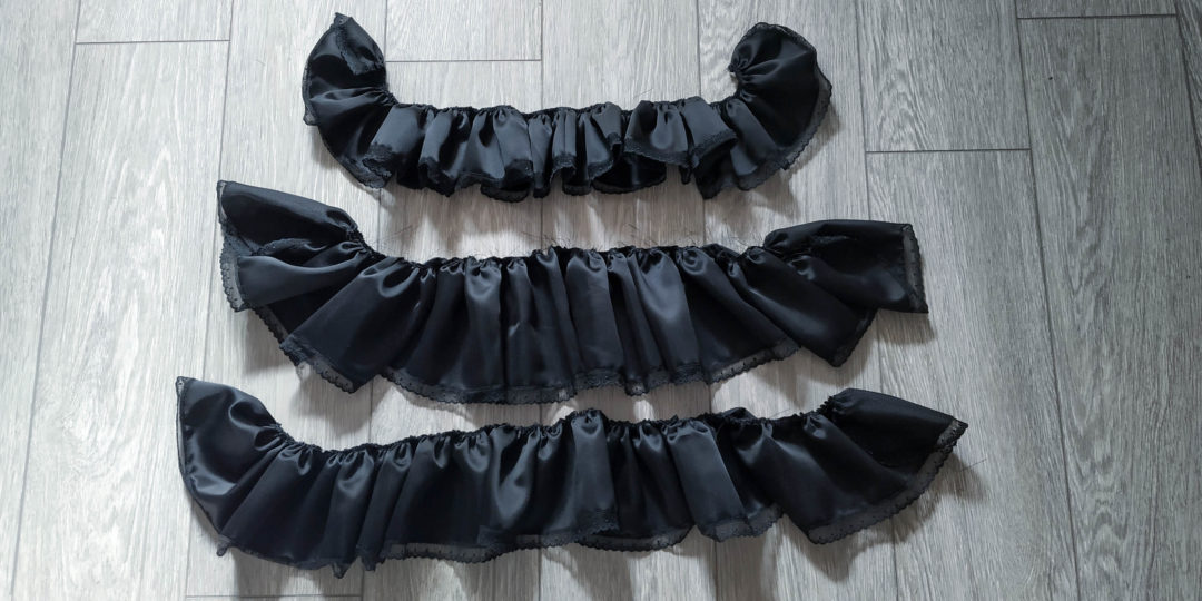 Burlesque bustle skirt tutorial - Alice in Cosplayland