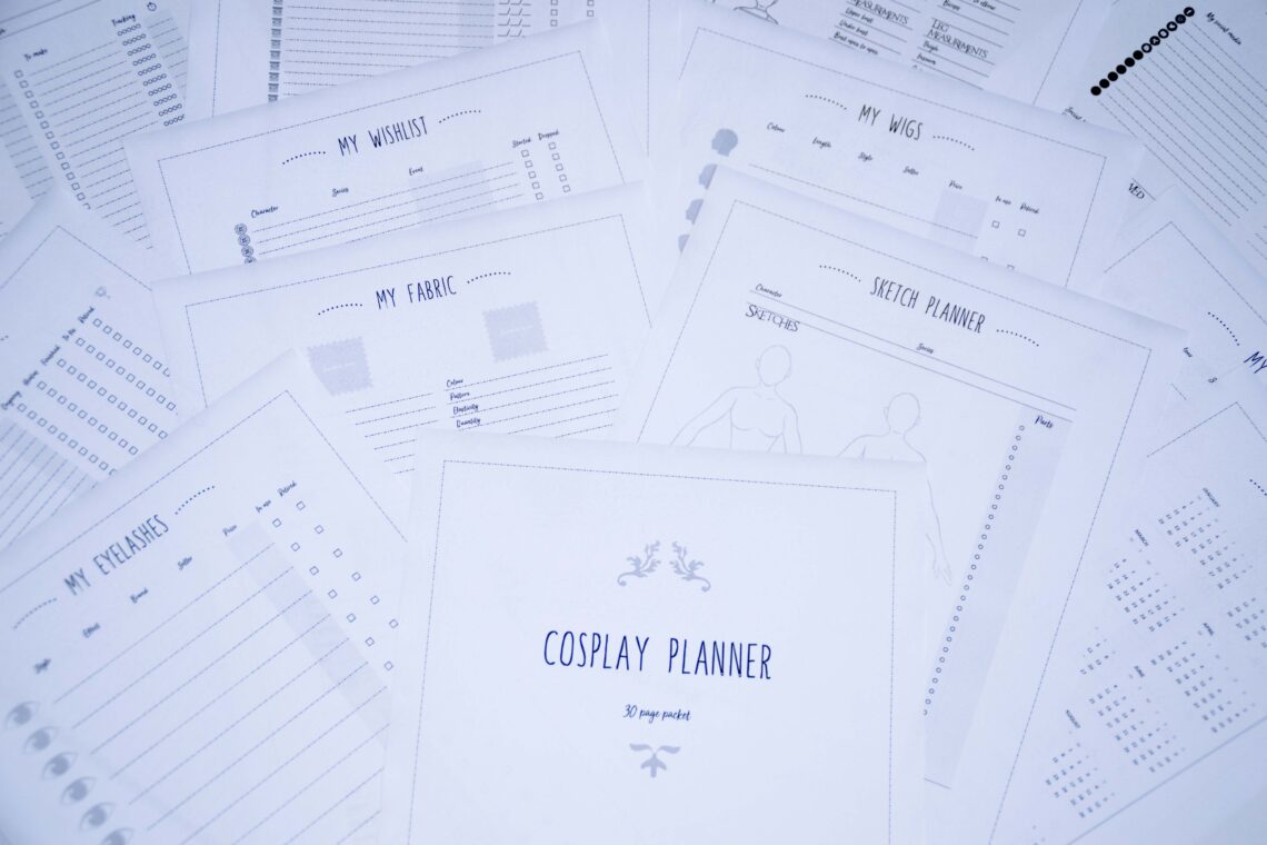 Cosplay Planner. Plan your cosplay year - Alice in Cosplayland