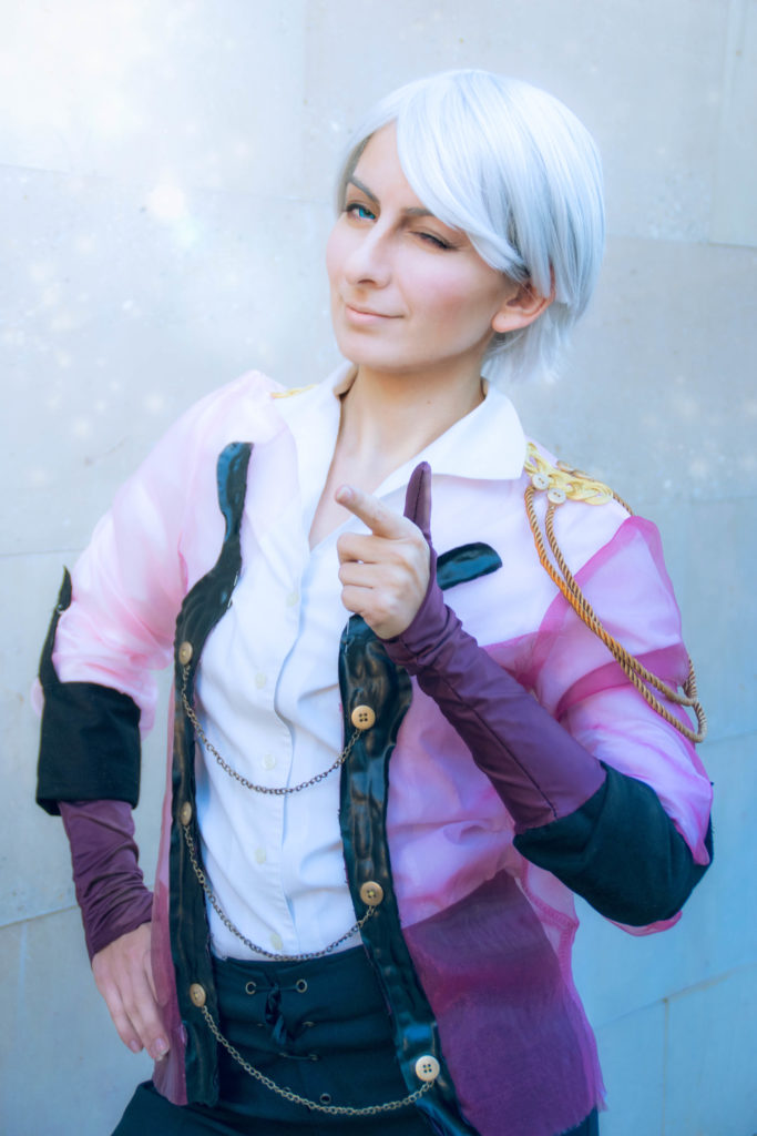 Victor Nikiforov Cosplay - Alice in Cosplayland