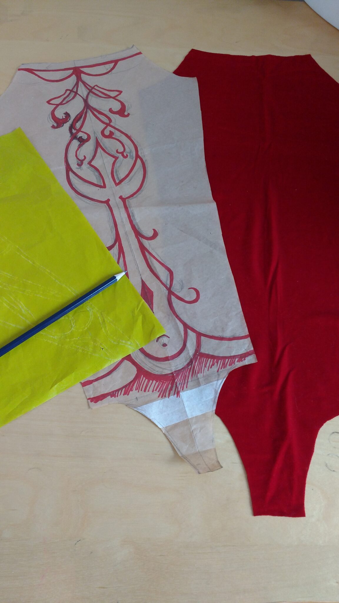 How to paint velvet fabric with acrylics - Alice in Cosplayland