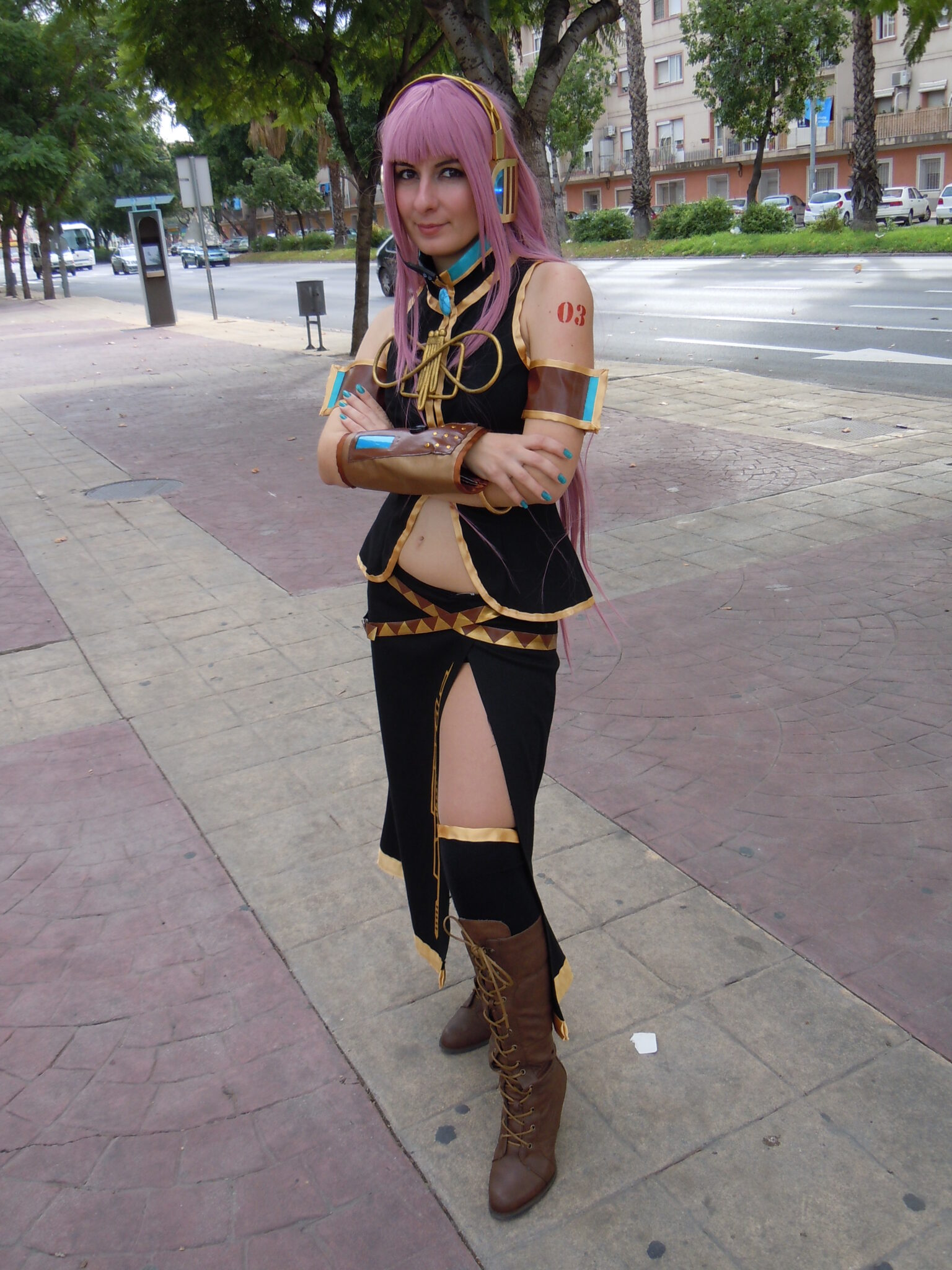Luka Vocaloid Cosplay