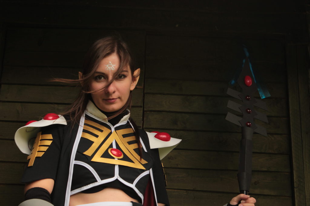 Eldar farseer Idranel Cosplay - Alice in Cosplayland