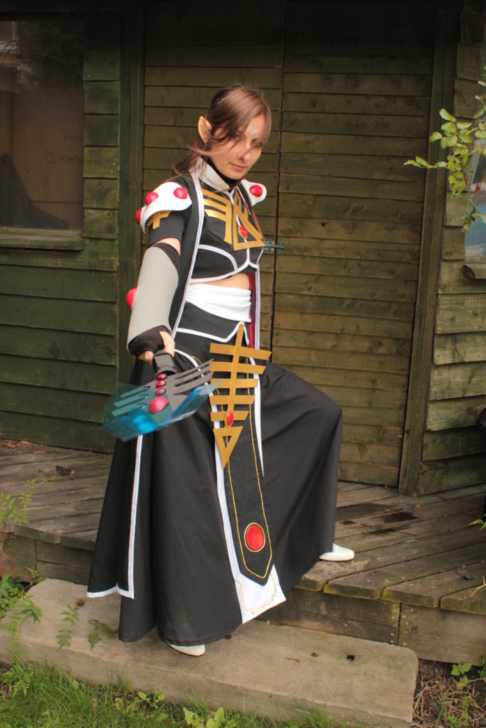 Eldar farseer Idranel Cosplay - Alice in Cosplayland