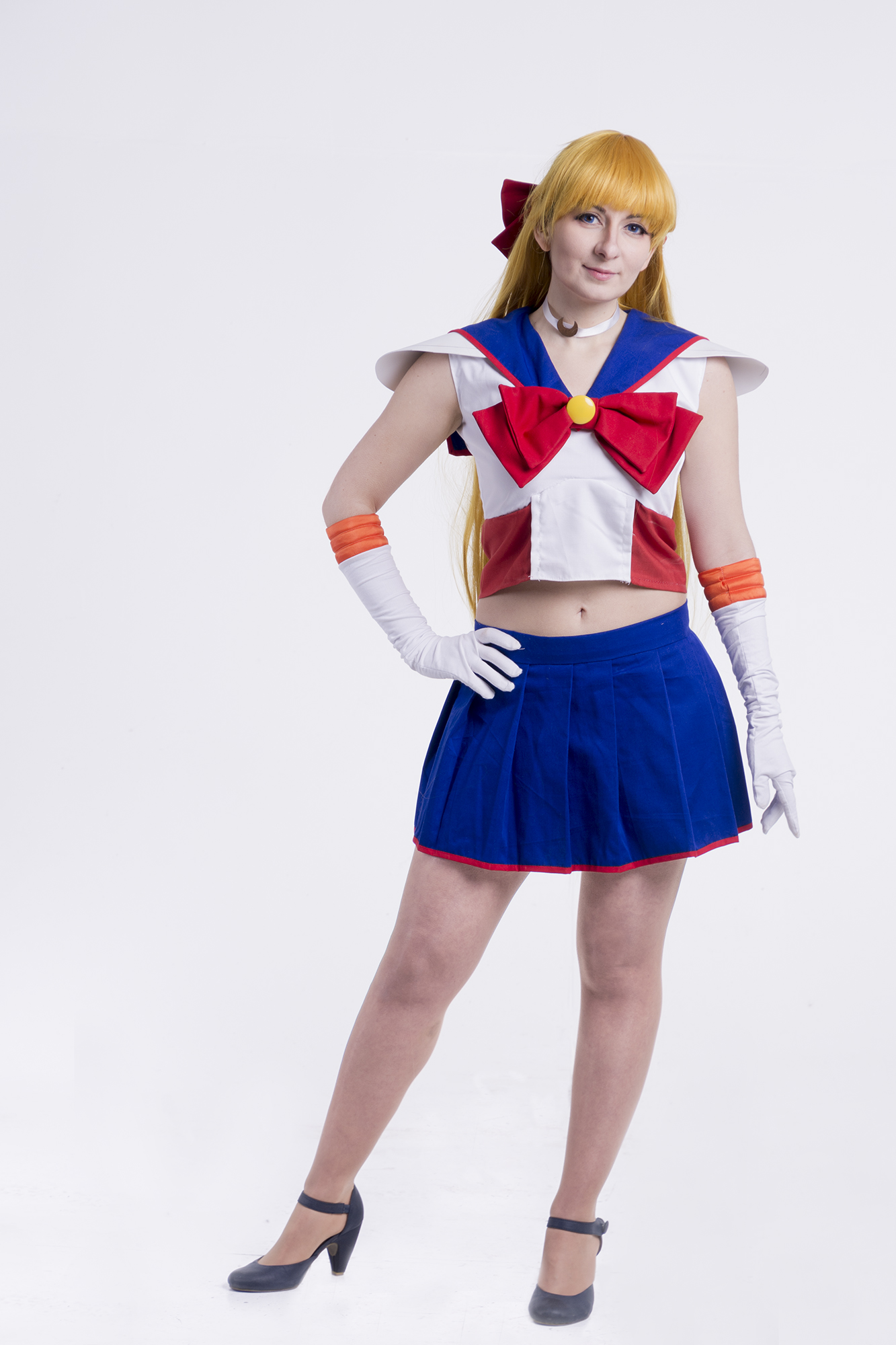 Posing basics for cosplay - Alice in Cosplayland