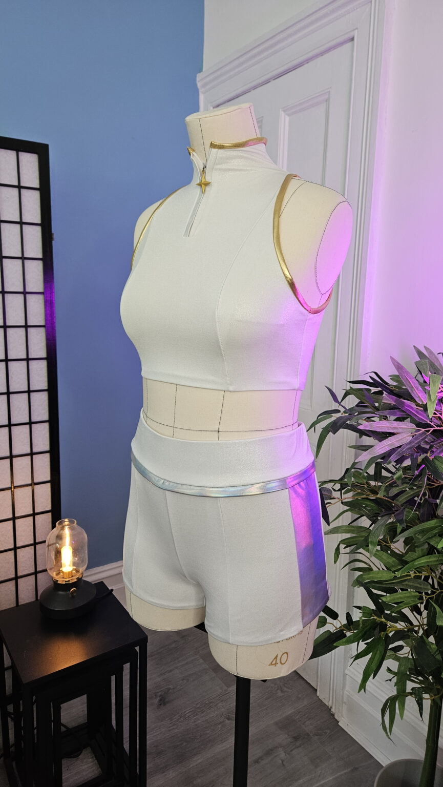 Golden Kpop Diva Rumi Sewing Pattern - Alice in Cosplayland